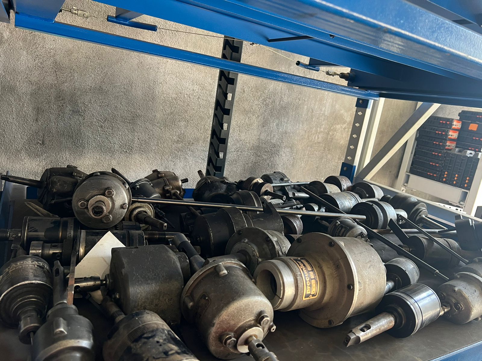 - MACHUELADOR REVERSIBLE PROCUNIER